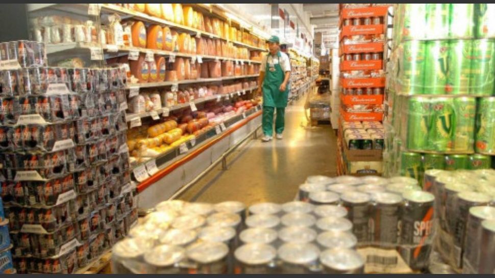 Mexicanos cada vez más atraídos por tiendas mayoristas en México